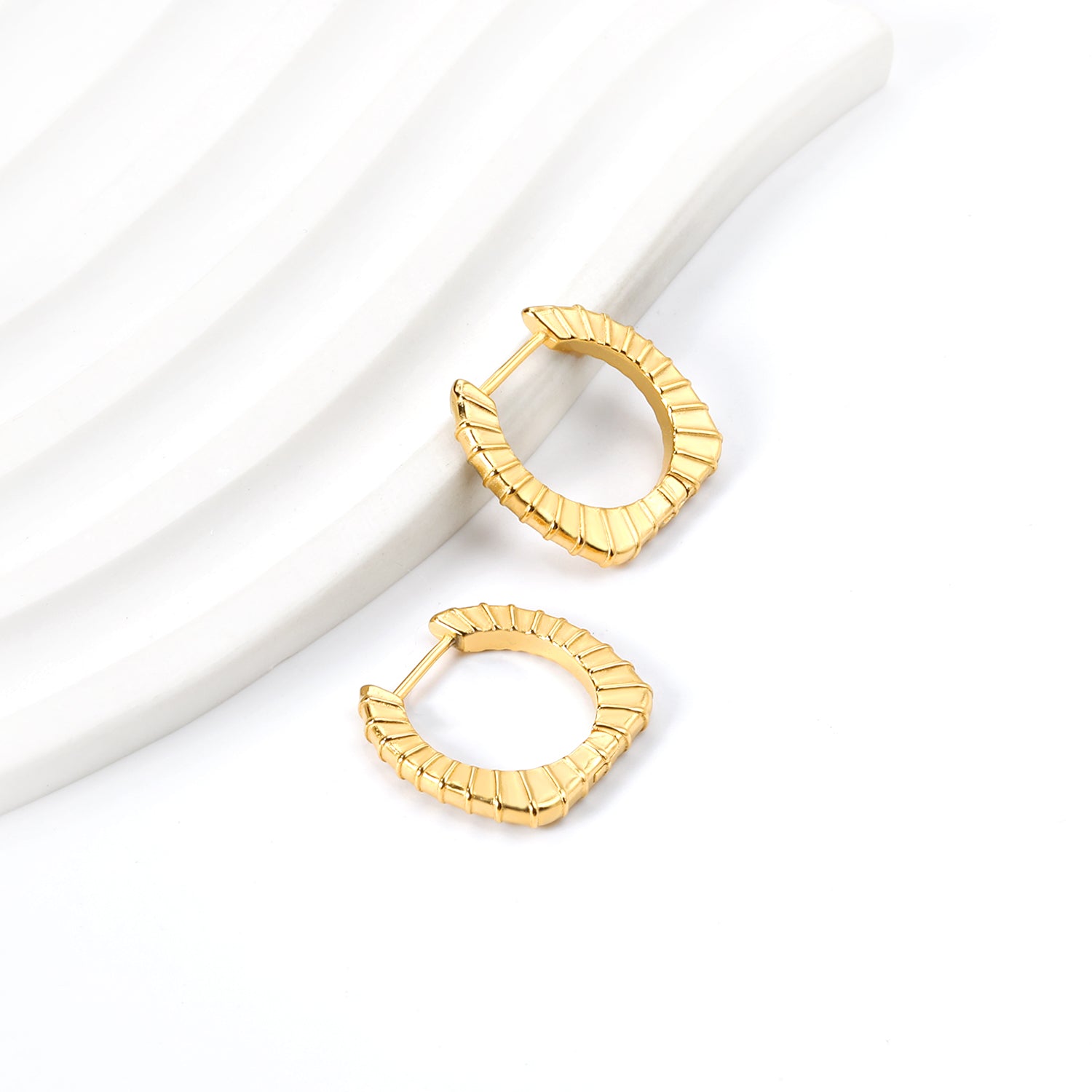 Buy Women’s Accessories Australia - ESTHER & CO.