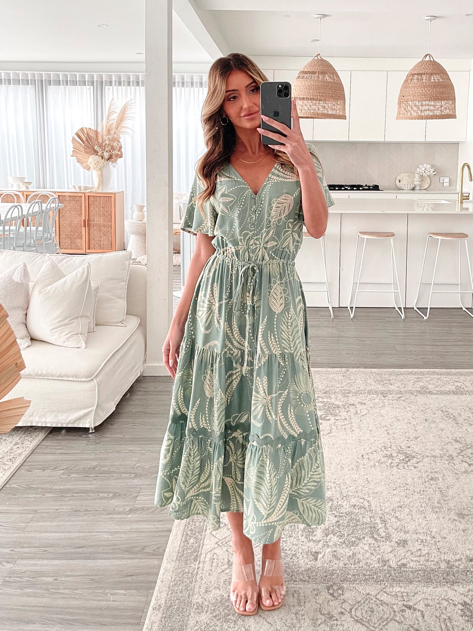 Shop Latest Women’s Fashion @ ESTHER & CO | Afterpay – Page 4 – ESTHER ...