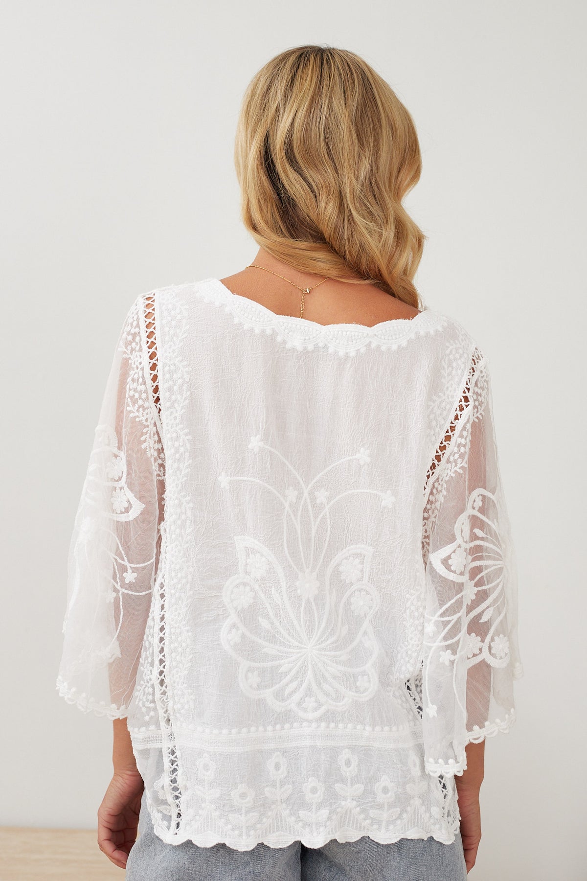 Esther & Co. Gabrielle Top - White – ESTHER & CO.